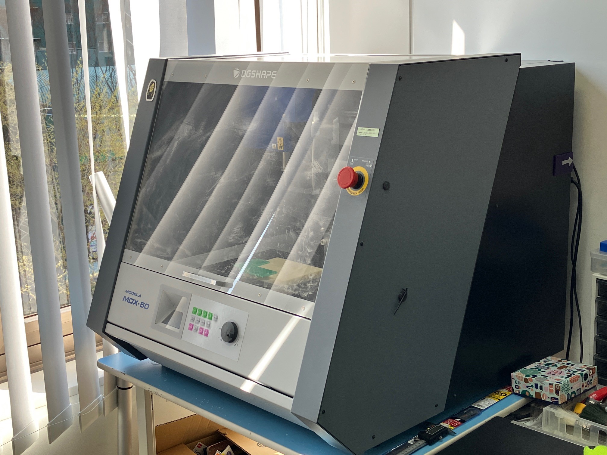 【入社1年目】MODELA MDX-50を使って加工してみた | 株式会社テクノソリューションズ